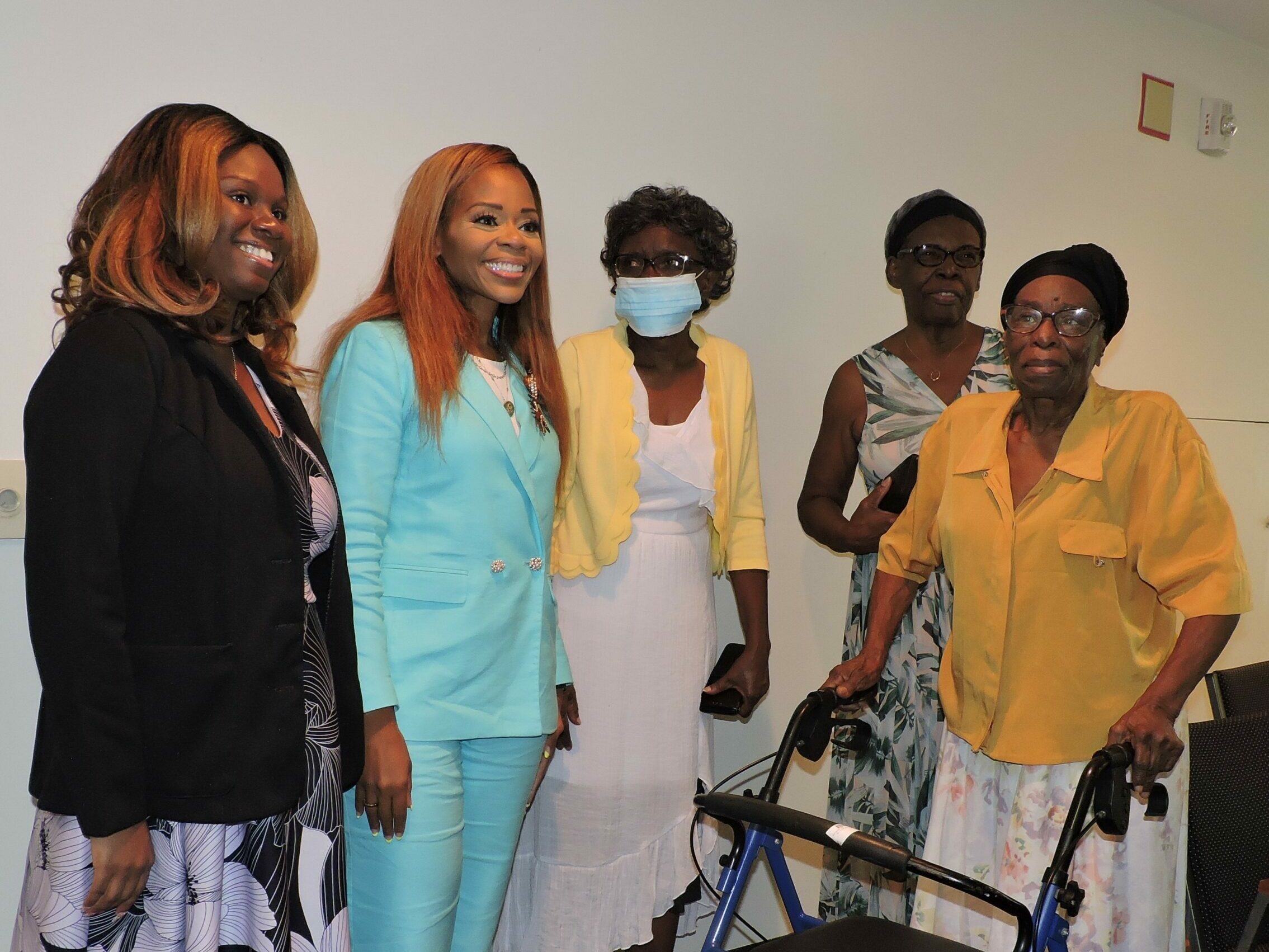 U.S. Rep. Sheila Cherfilus-McCormick Meets with Seniors at B’nai B’rith ...